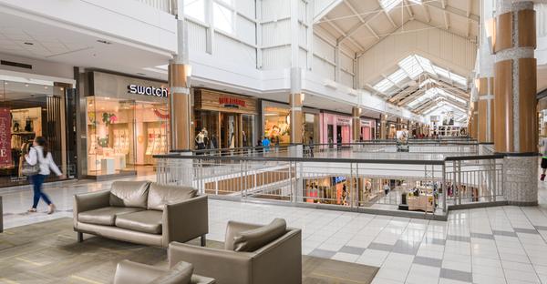 Mapleview Shopping Centre 905 681 2900 Burlington Ontario